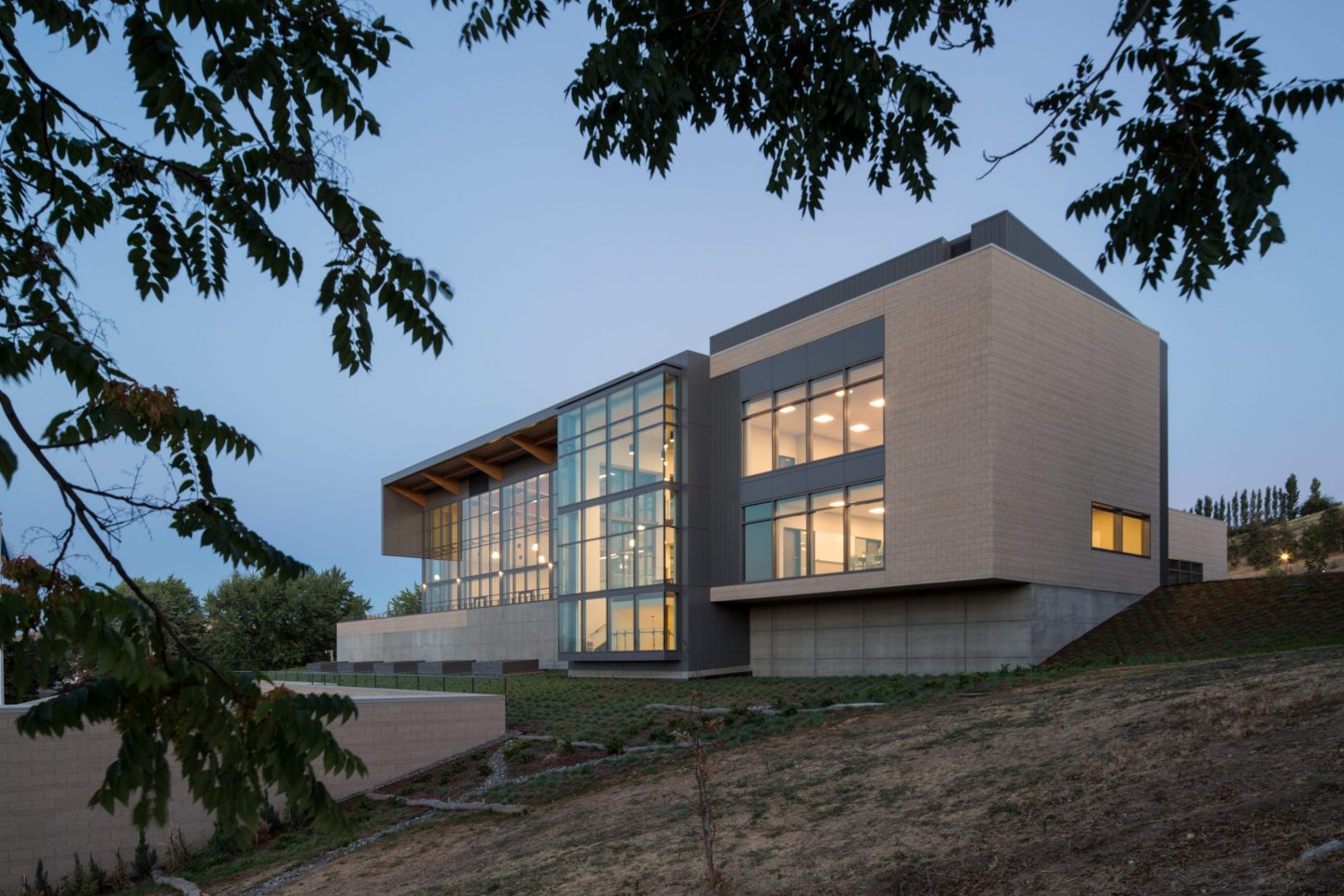 TVA Architects — Fort Dalles Readiness Center