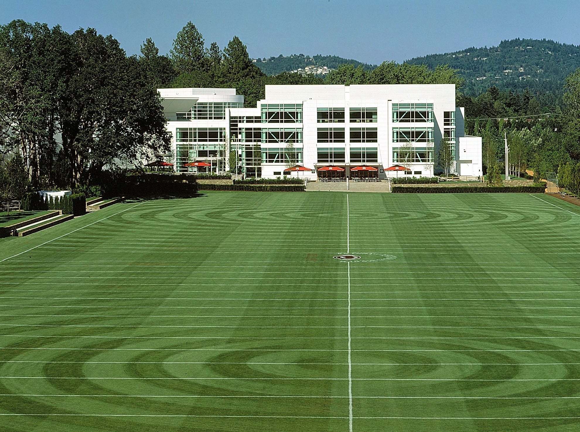 TVA Architects — Nike | Tiger Woods Conference Center