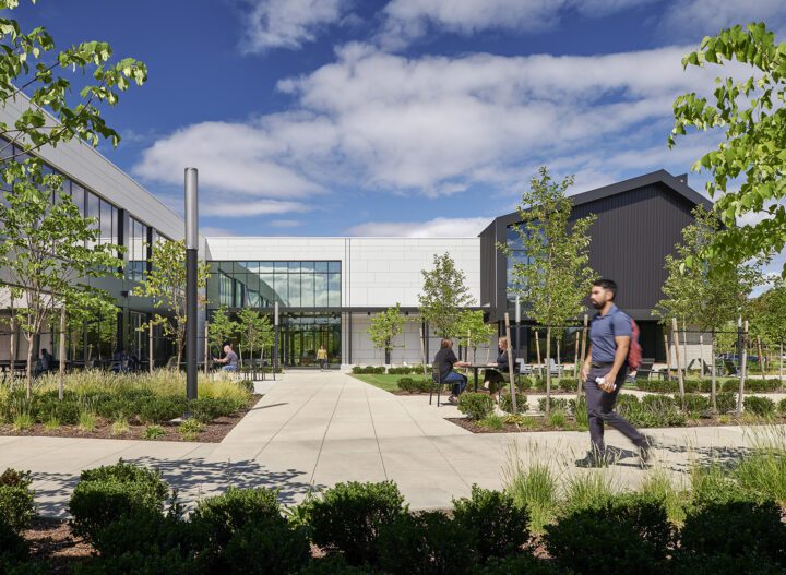 TVA Architects — Advantis Credit Union Corporate Headquarters